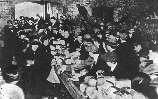 Reliving the Dublin Lockout 1913–2013 – Community re-enactment | An ...