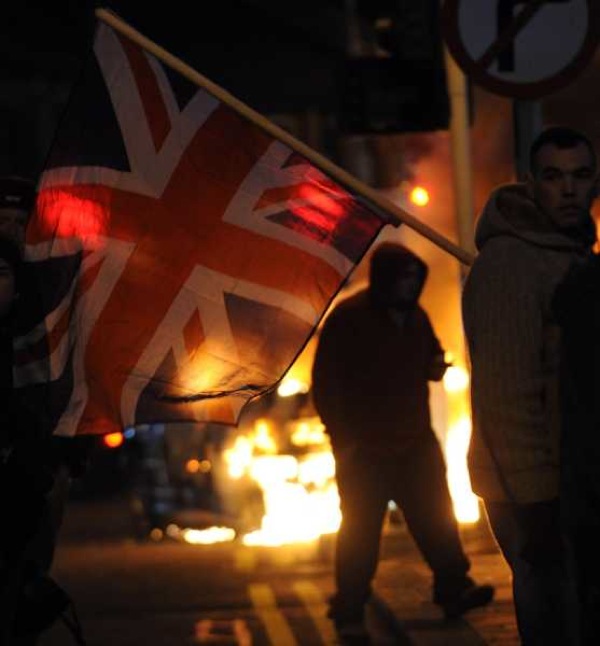 Whose safety was the PSNI worried about in allowing the Union flag ...