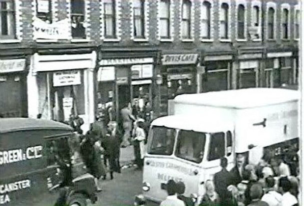 ‘The Tricolour Riots’ – 28 September 1964 | An Phoblacht