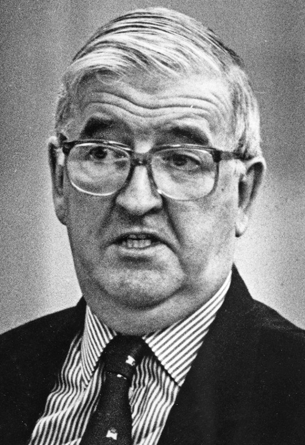 Civil Service chief’s ‘ghetto mentality’ view of west Belfast exposes ...