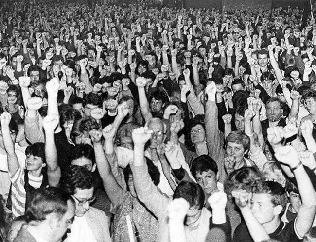 Report highlights strategy to deny justice to plastic bullet victims ...