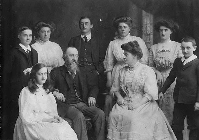 Centenary of the Easter Lily | An Phoblacht
