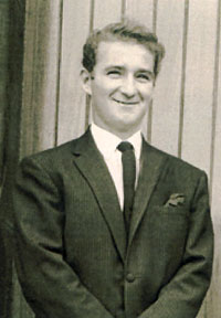 Fógraí bháis | An Phoblacht